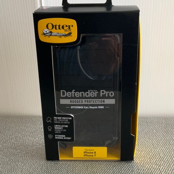 OtterBox | Accessories | Otterbox Black Defender Pro Case For Iphone 7 ...